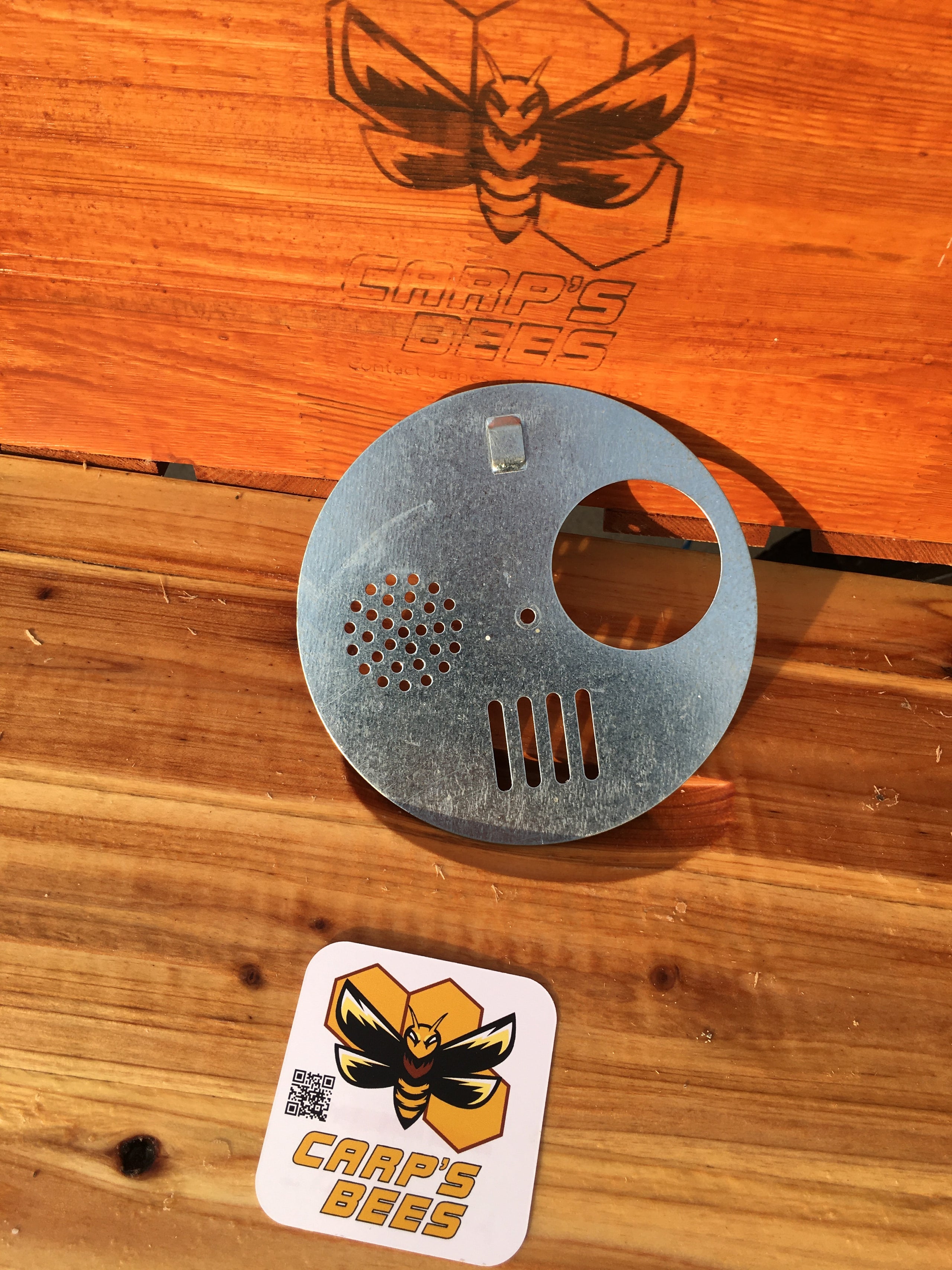 Entrance Selector Disc | Carp's Bees
